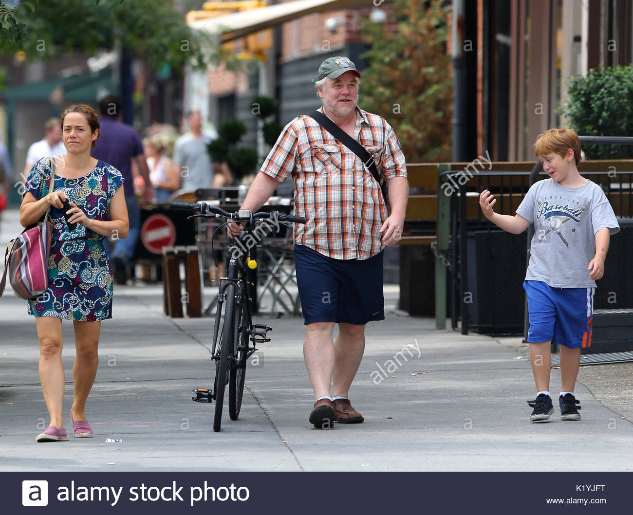 Mimi O'Donnell, Alexander Cooper Hoffman and Philip Seymour Hoffman ...
