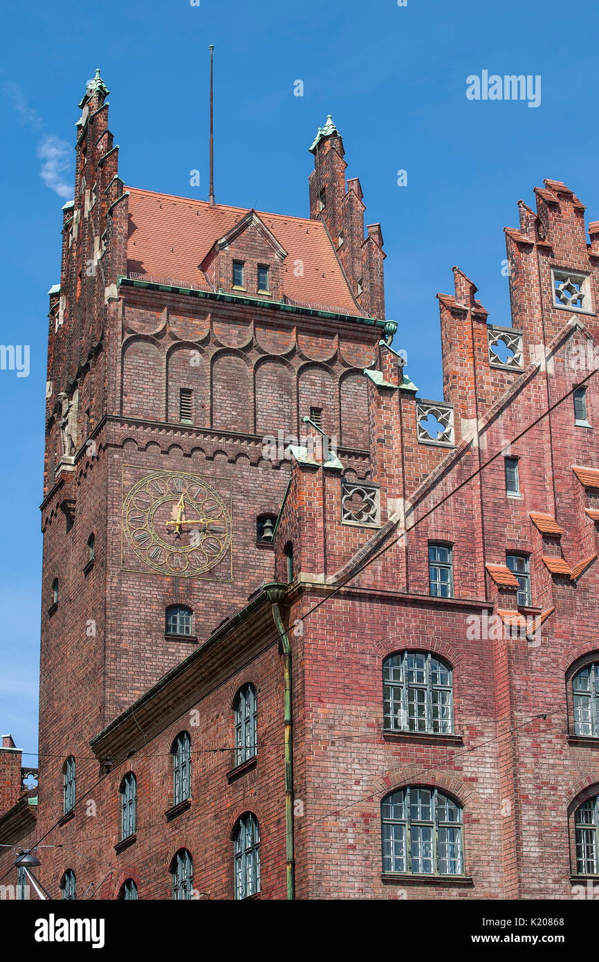 New Justice Building, Higher Regional Court and Bavarian Constitutional ...