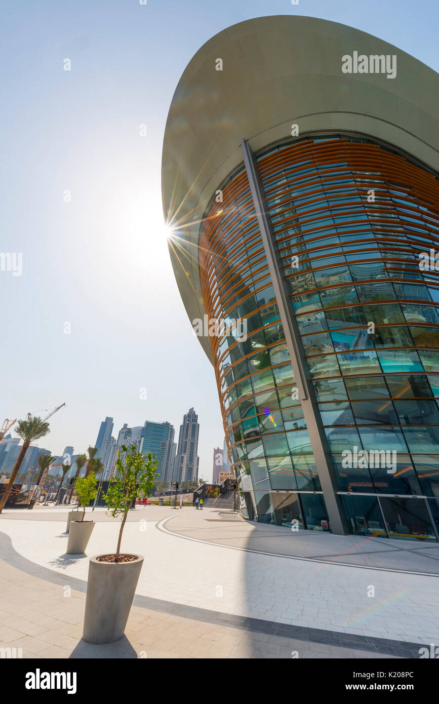 Dubai opera house hi-res stock photography and images - Alamy