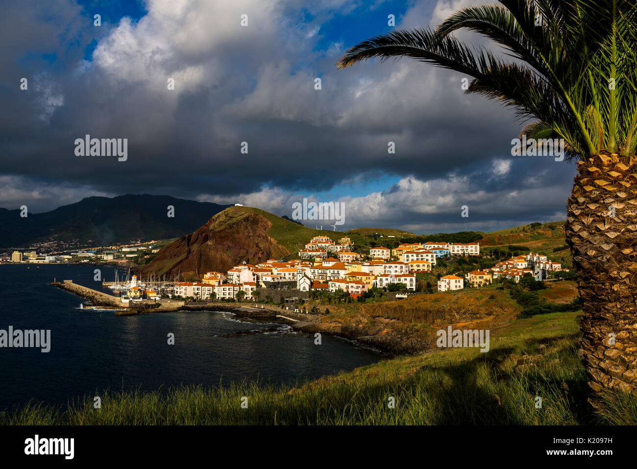Madeira fishing village canical madeira hi-res stock photography and ...