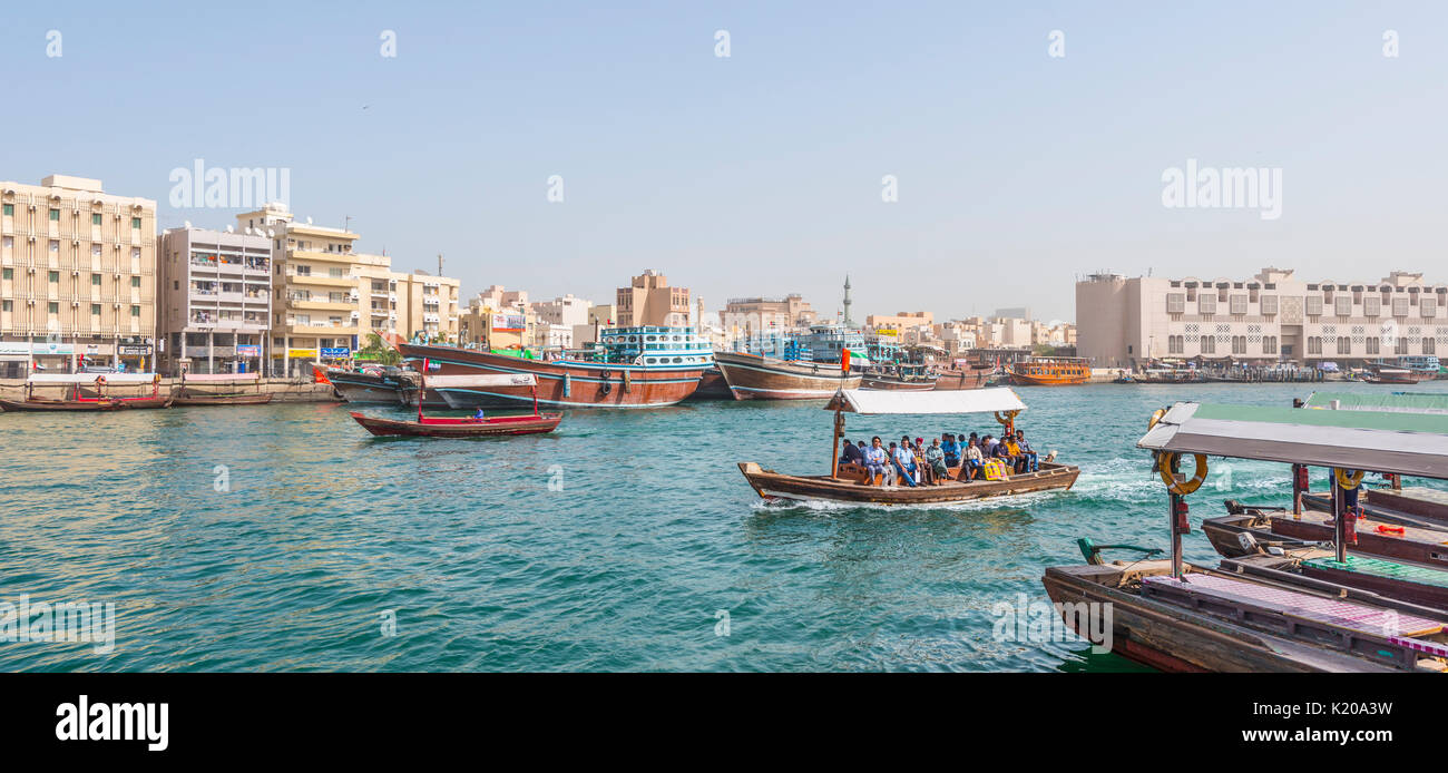 Small traditional ships and old dhow on the creek, Old Dubai, United ...