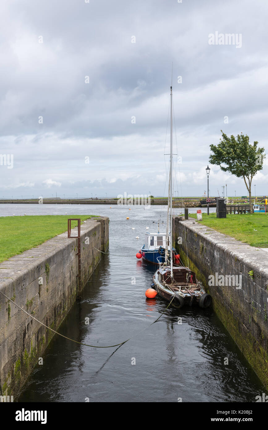 Nimmo’s pier galway hi-res stock photography and images - Alamy