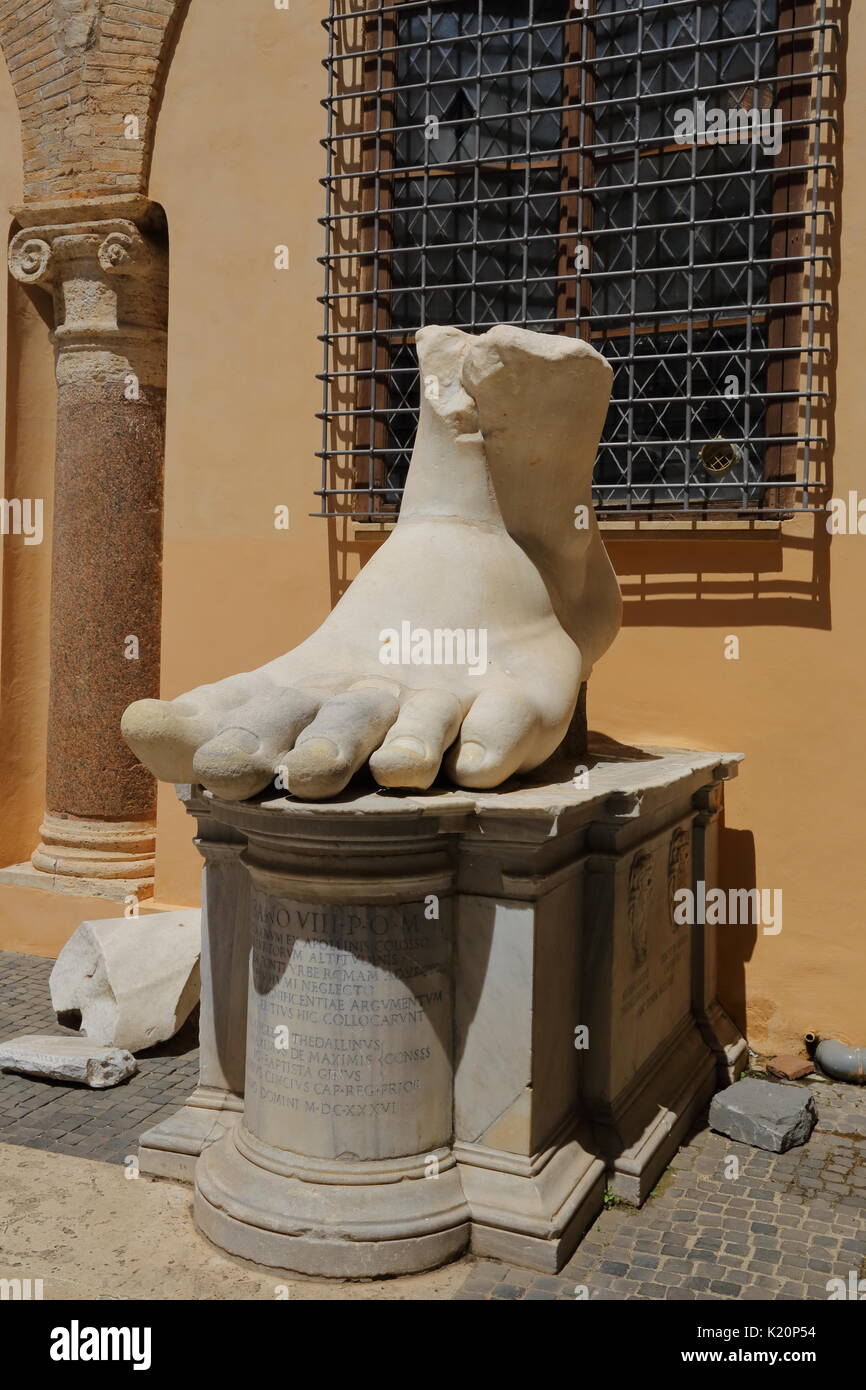 foot of Roman Emperor Constantine, Rome Italy Stock Photo - Alamy