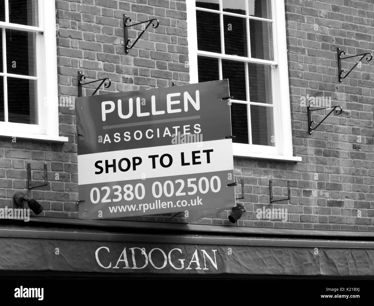 Empty retail premises Black and White Stock Photos & Images - Alamy