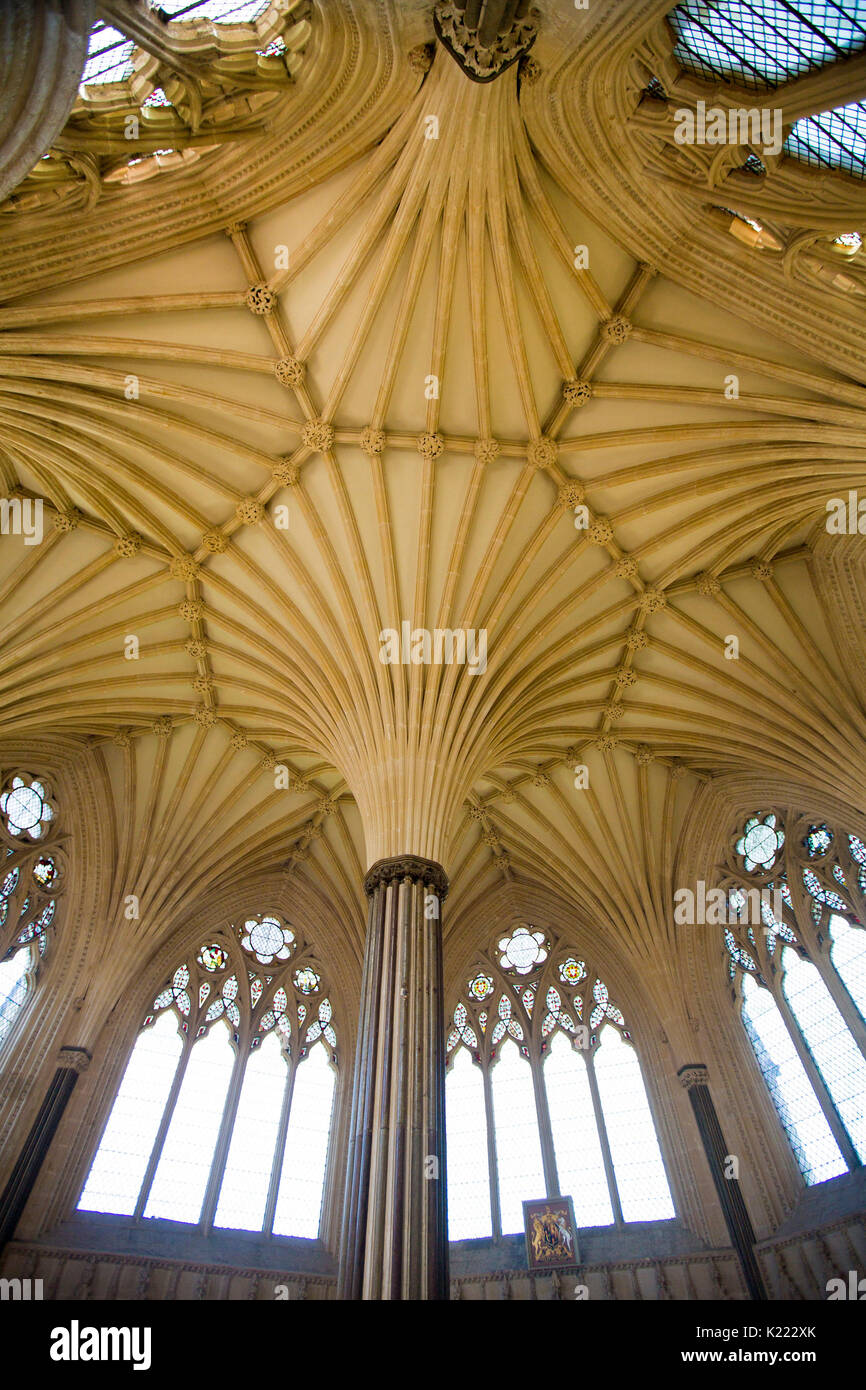 Architecture ceiling english hi-res stock photography and images - Alamy