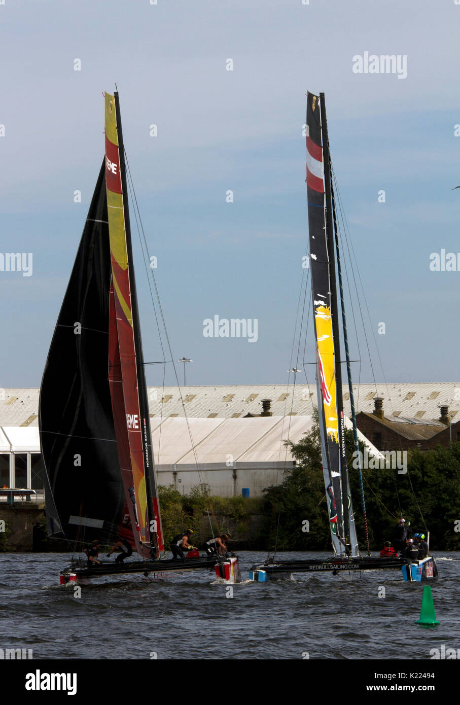 Competitive sailing hi-res stock photography and images - Alamy