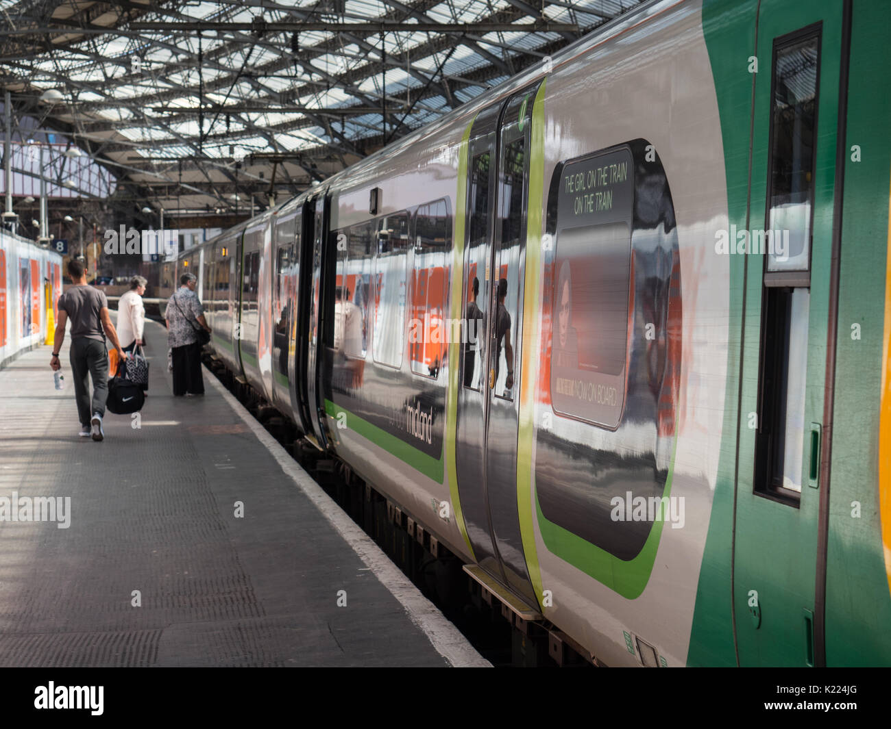 Passengers boarding London Midland train at Liverpool Lime Street ...