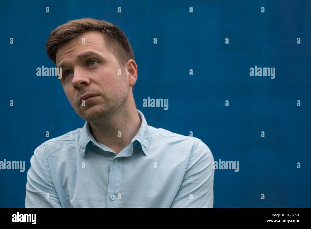 Sad thinking man stress hi-res stock photography and images - Alamy