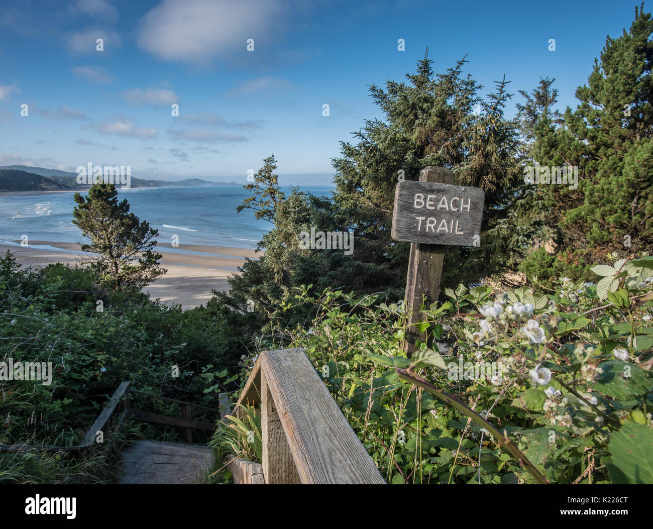 Beach Trail Sign and Flight of Stairs along Oregon coast Stock Photo ...