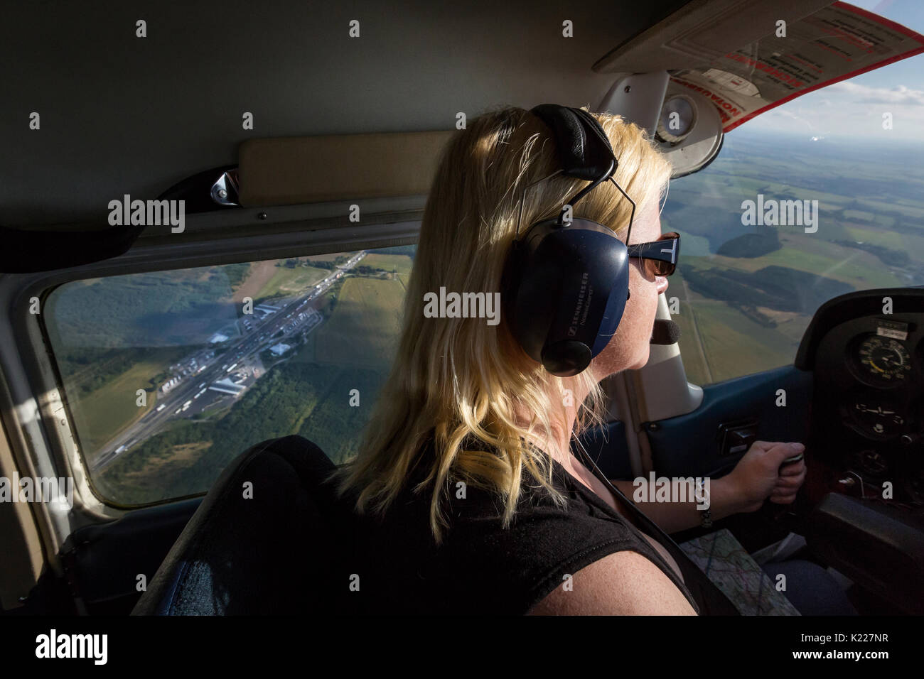 Jamie pilot and radio journalist at RBB Antenne Brandenburg, Sandra ...