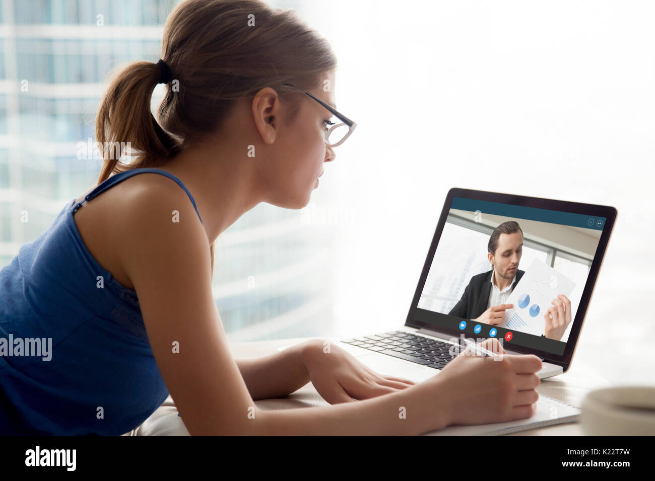 Businesspeople using video call app concept, virtual communicati Stock ...