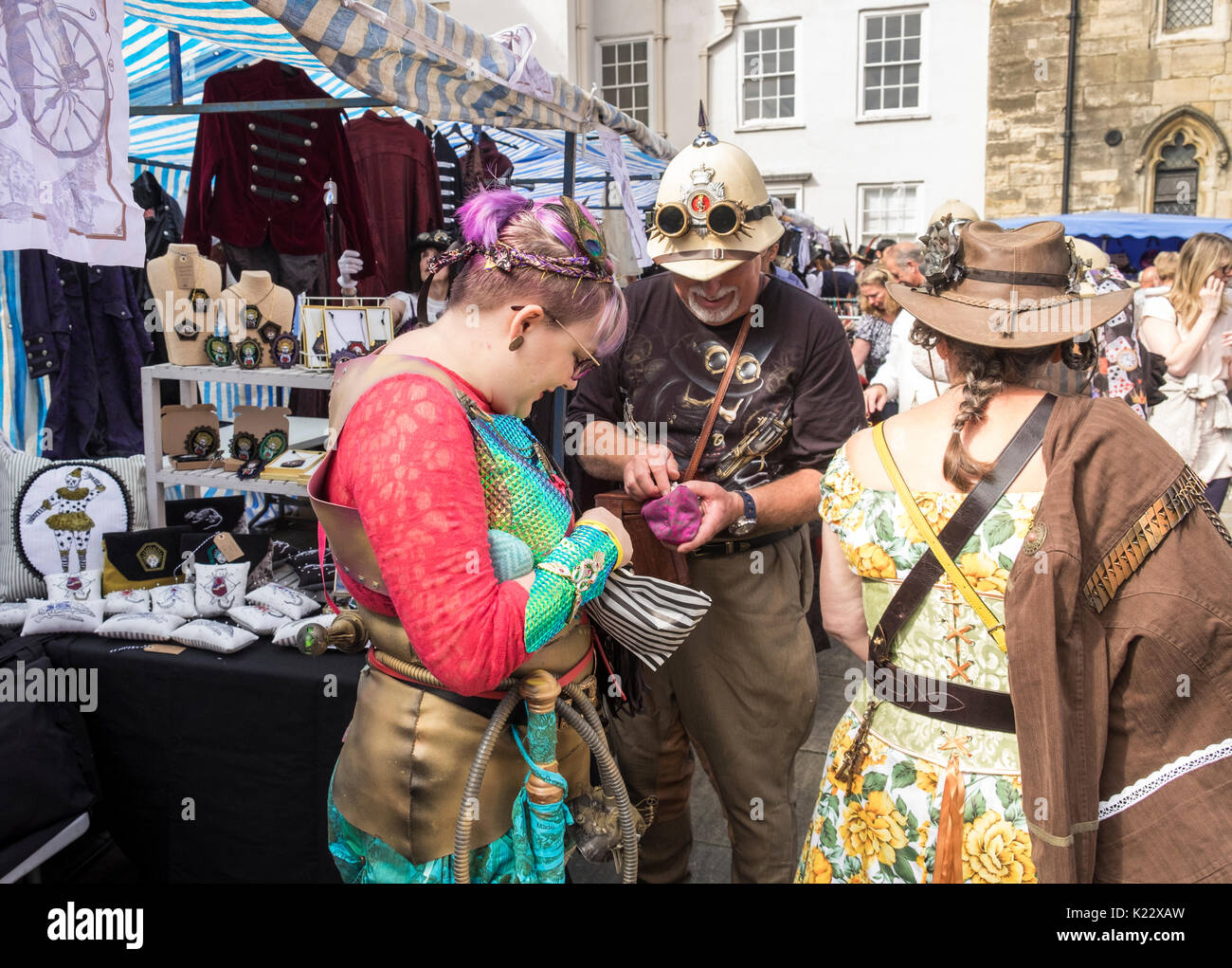 Busy Stalls High Resolution Stock Photography and Images - Alamy