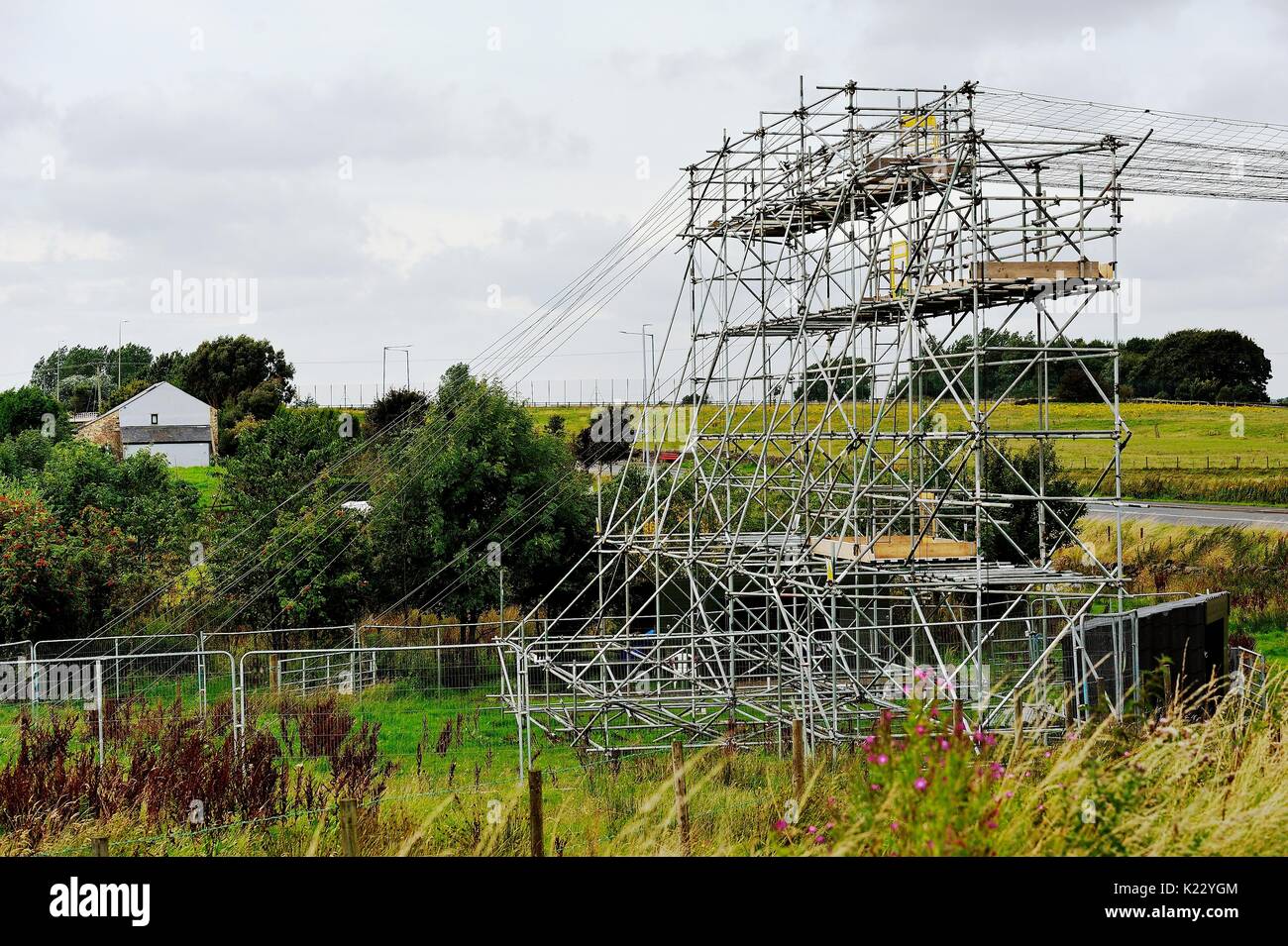 Overhead signs pylon hi-res stock photography and images - Alamy