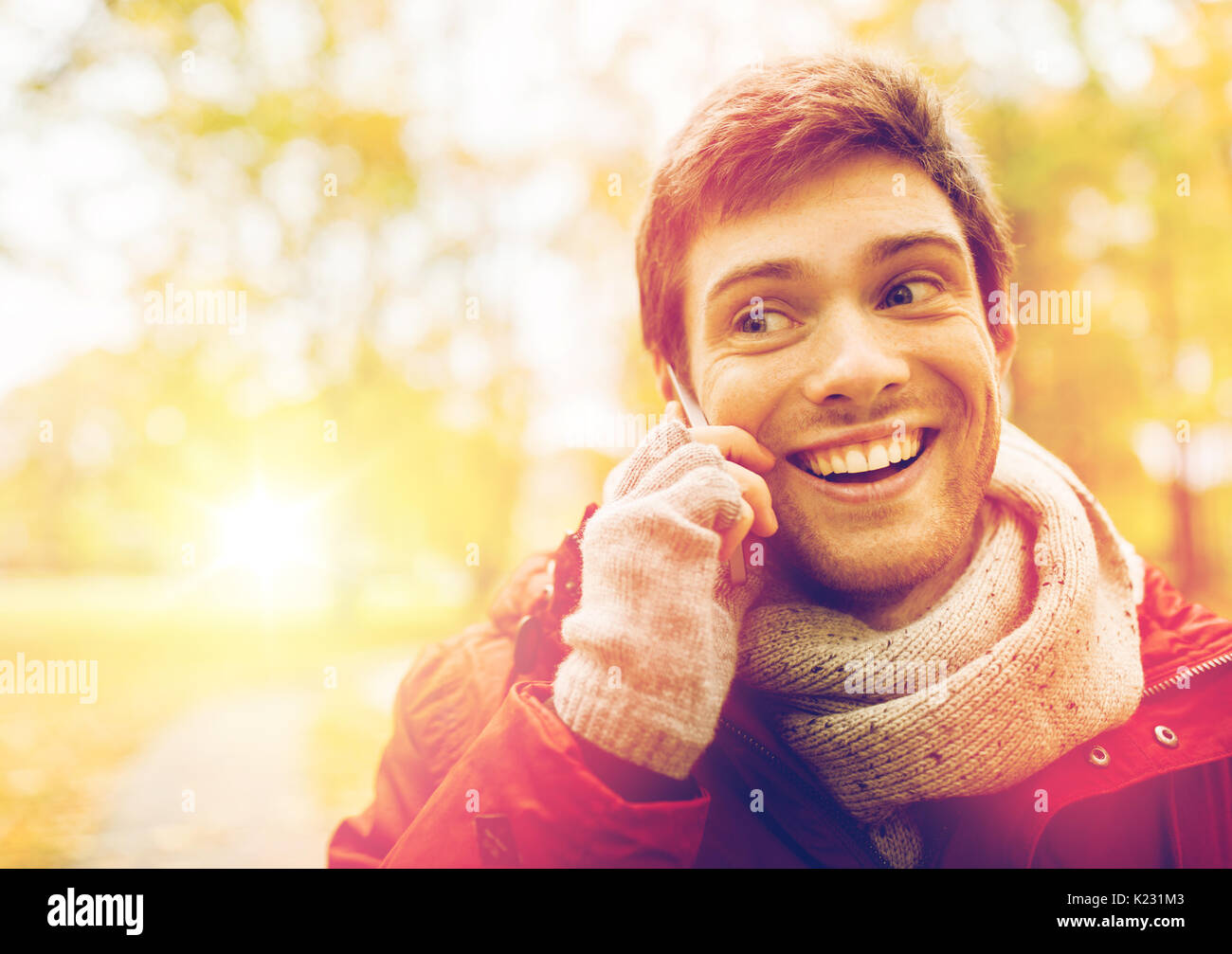 Calling call talking talk hi-res stock photography and images - Alamy