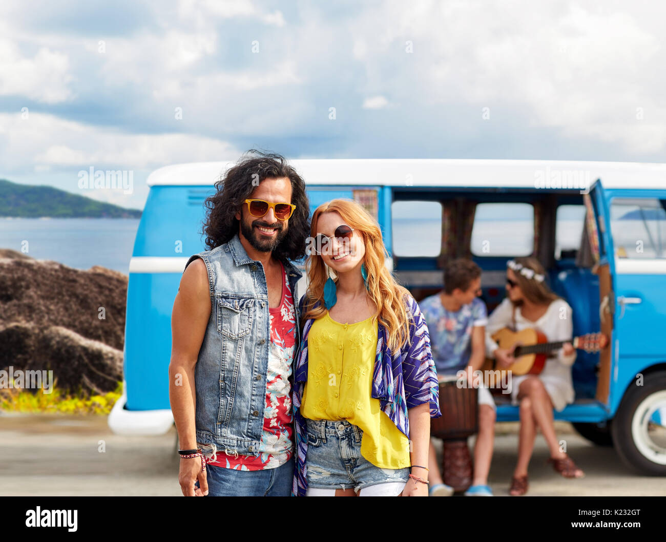 Retro minivan hi-res stock photography and images - Alamy