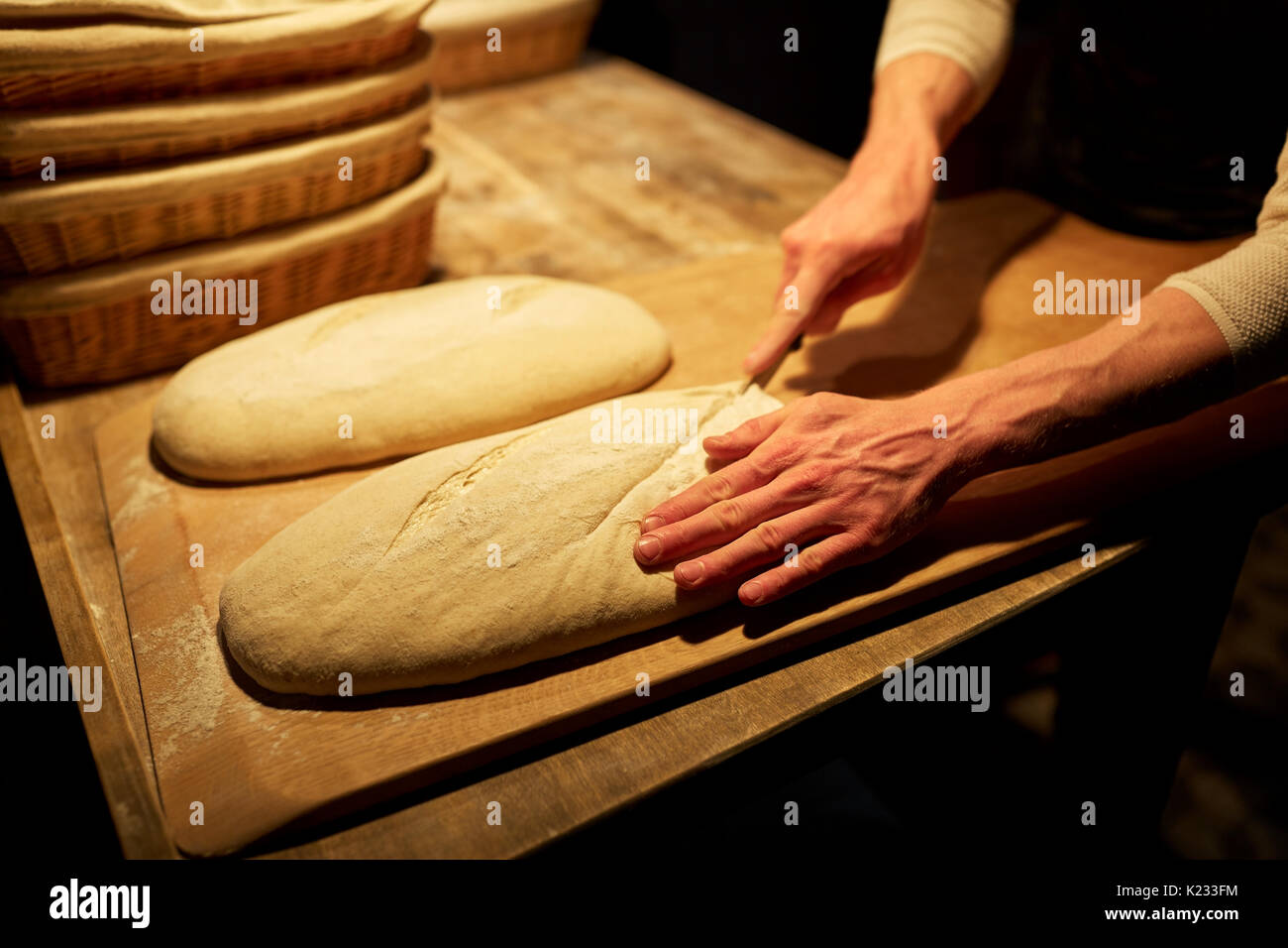 Chef baking bread hi-res stock photography and images - Alamy