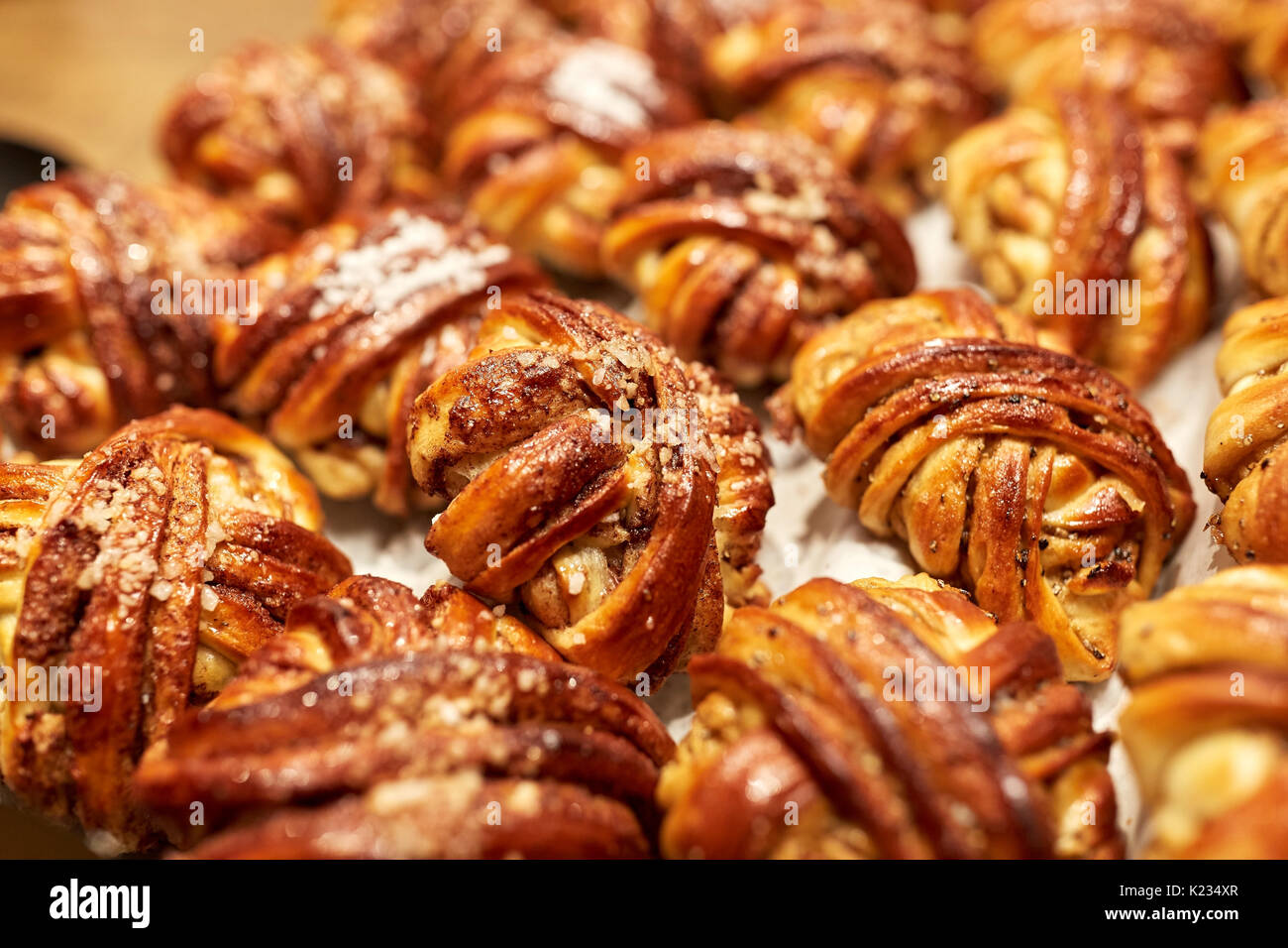 Bakery shop bread pies hi-res stock photography and images - Alamy