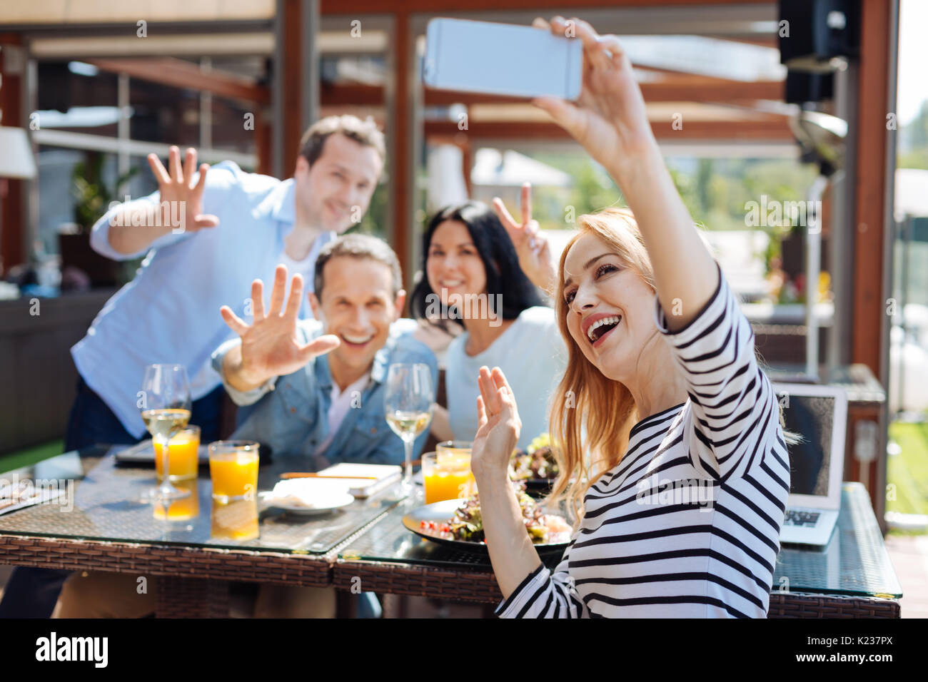 Friends enjoying themselves hi-res stock photography and images - Alamy