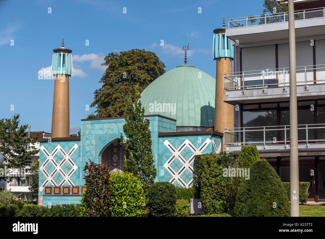 A large mosque in Hamburg, Germany Stock Photo - Alamy