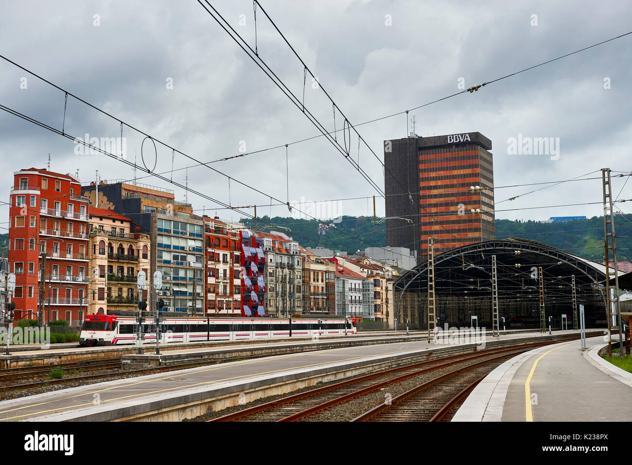 Station bilbao basque hi-res stock photography and images - Alamy