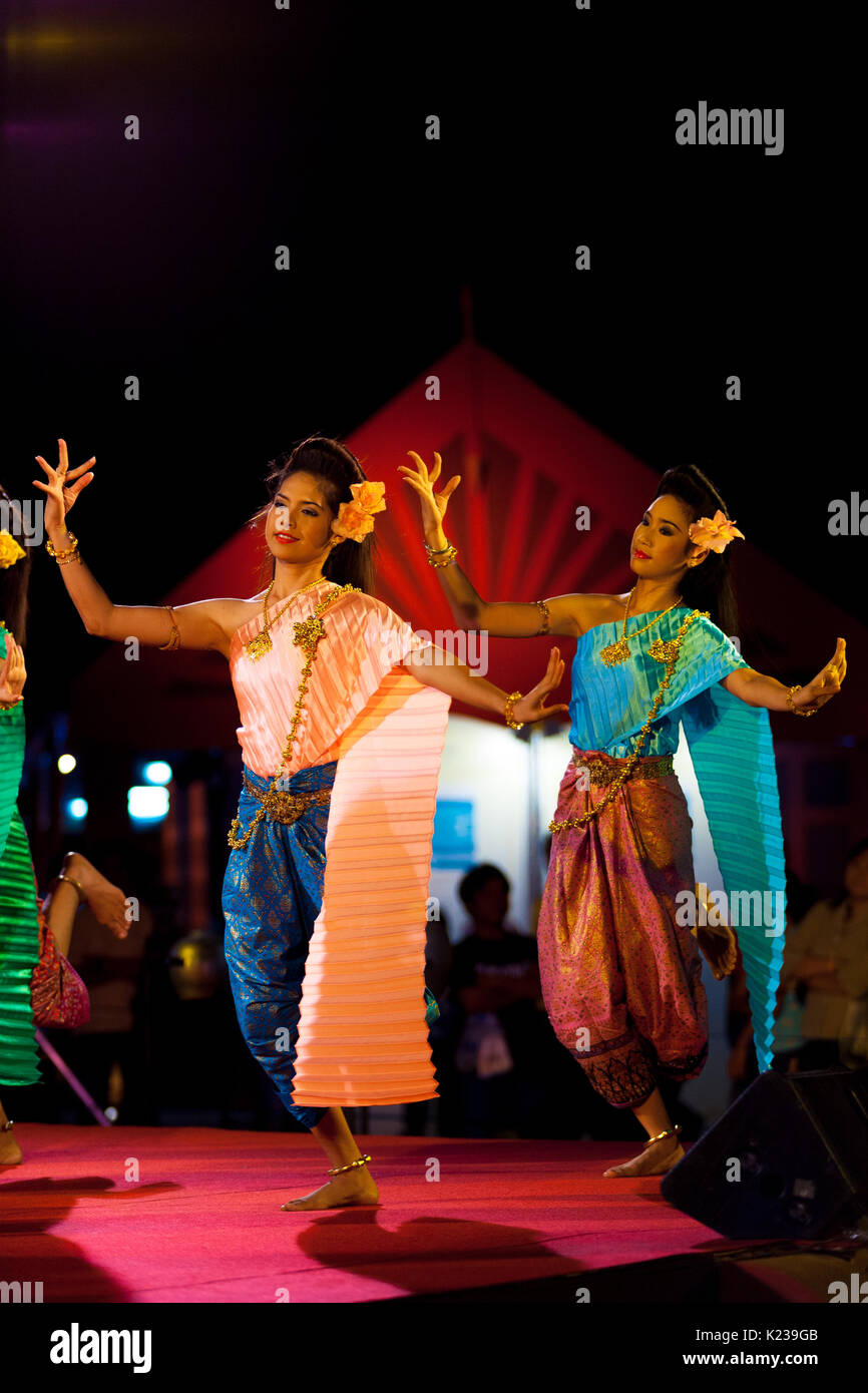 Bangkok, Thailand - April 10, 2007: Two beautiful female Thai dancers ...