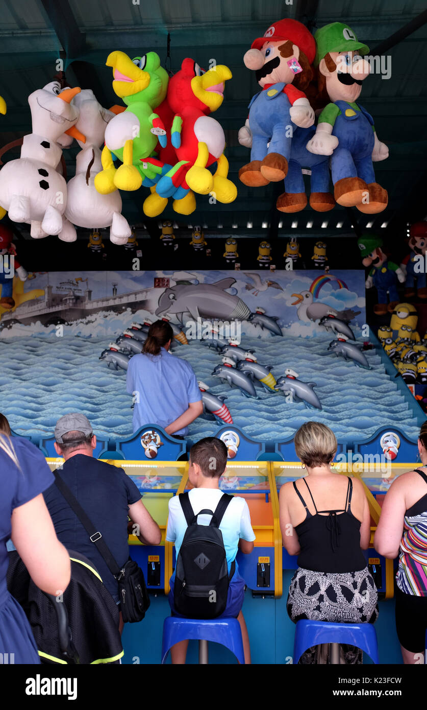 Dolphin races brighton hi-res stock photography and images - Alamy