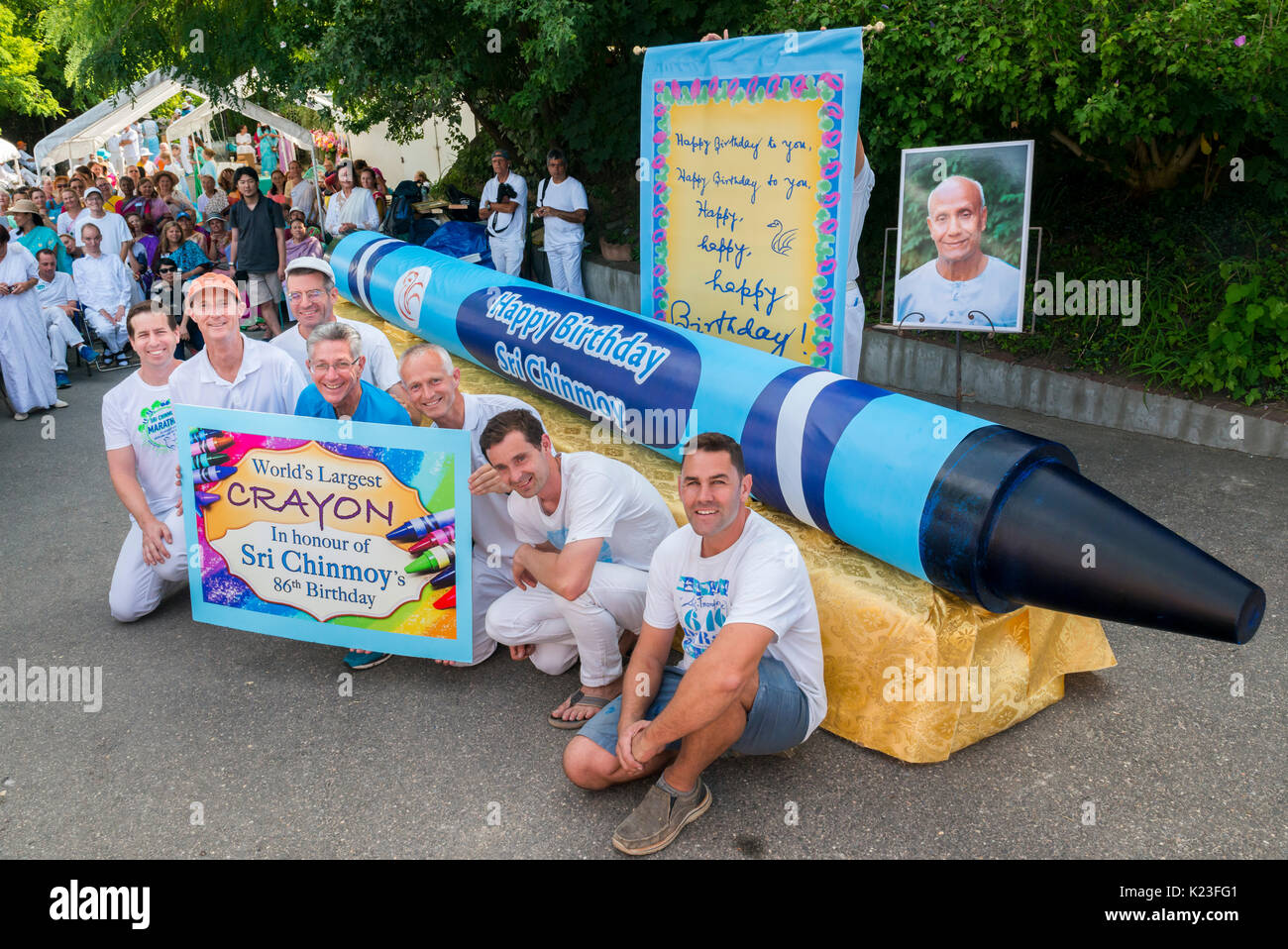 The world's largest crayon hi-res stock photography and images - Alamy