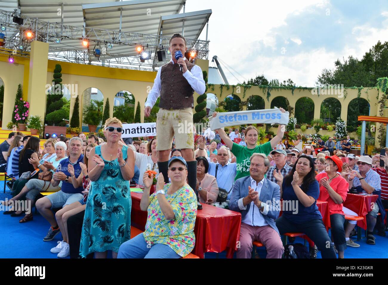 Rust, Germany, 27th August, 2017, Das Erste ARD TV Show "Immer wieder Sonntags" Featuring Stefan ...