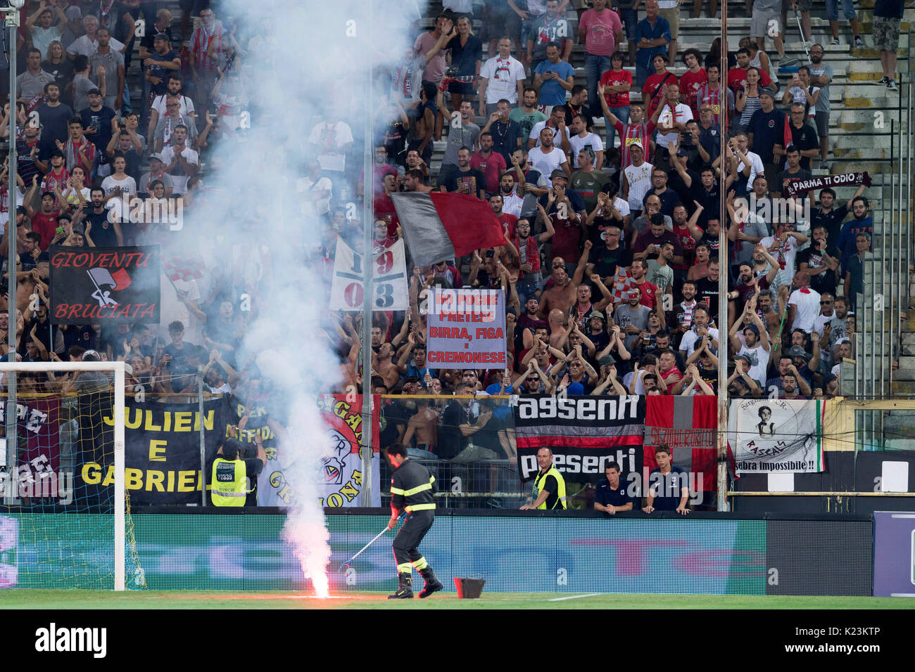 Cremonese soccer hi-res stock photography and images - Alamy