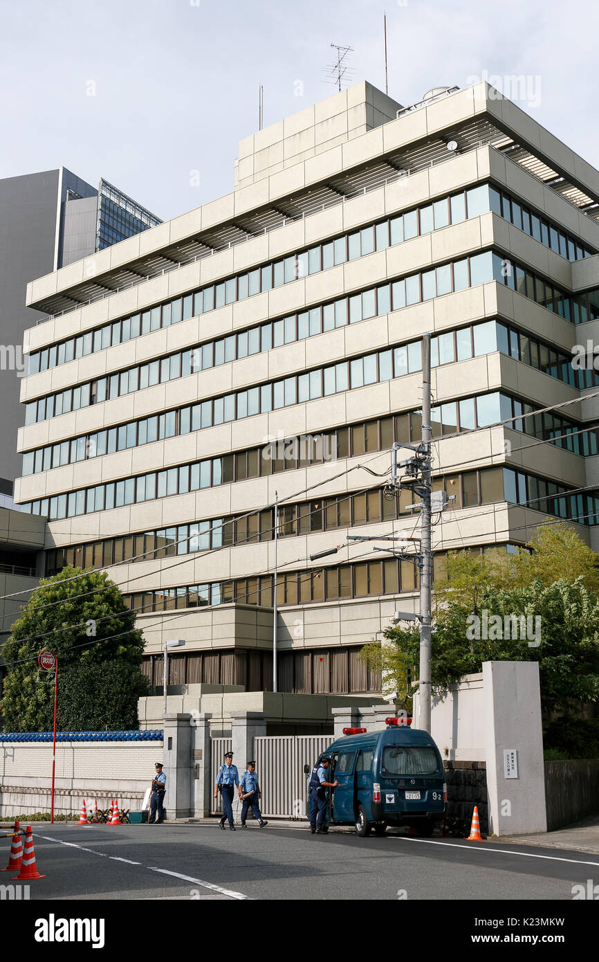 Tokyo, Japan. 29th August, 2017. Japanese police patrol the ...