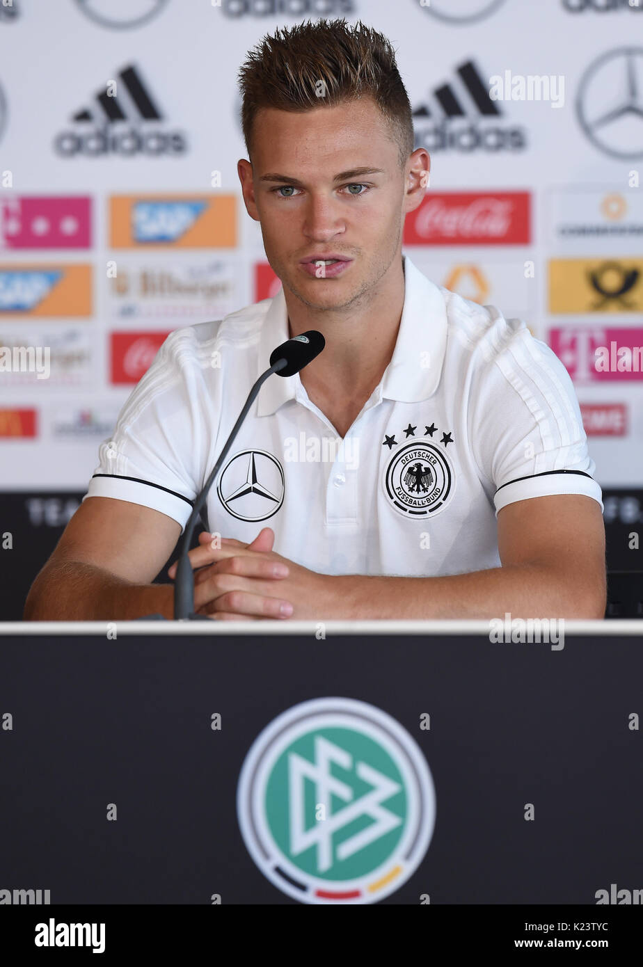 Stuttgart, Deutschland. 30th Aug, 2017. Joshua Kimmich (Deutschland ...