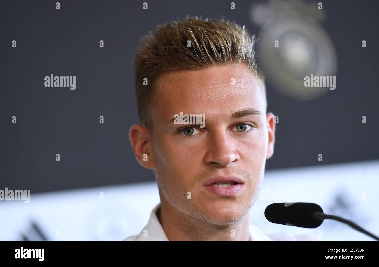 Stuttgart, Deutschland. 30th Aug, 2017. Joshua Kimmich (Deutschland ...