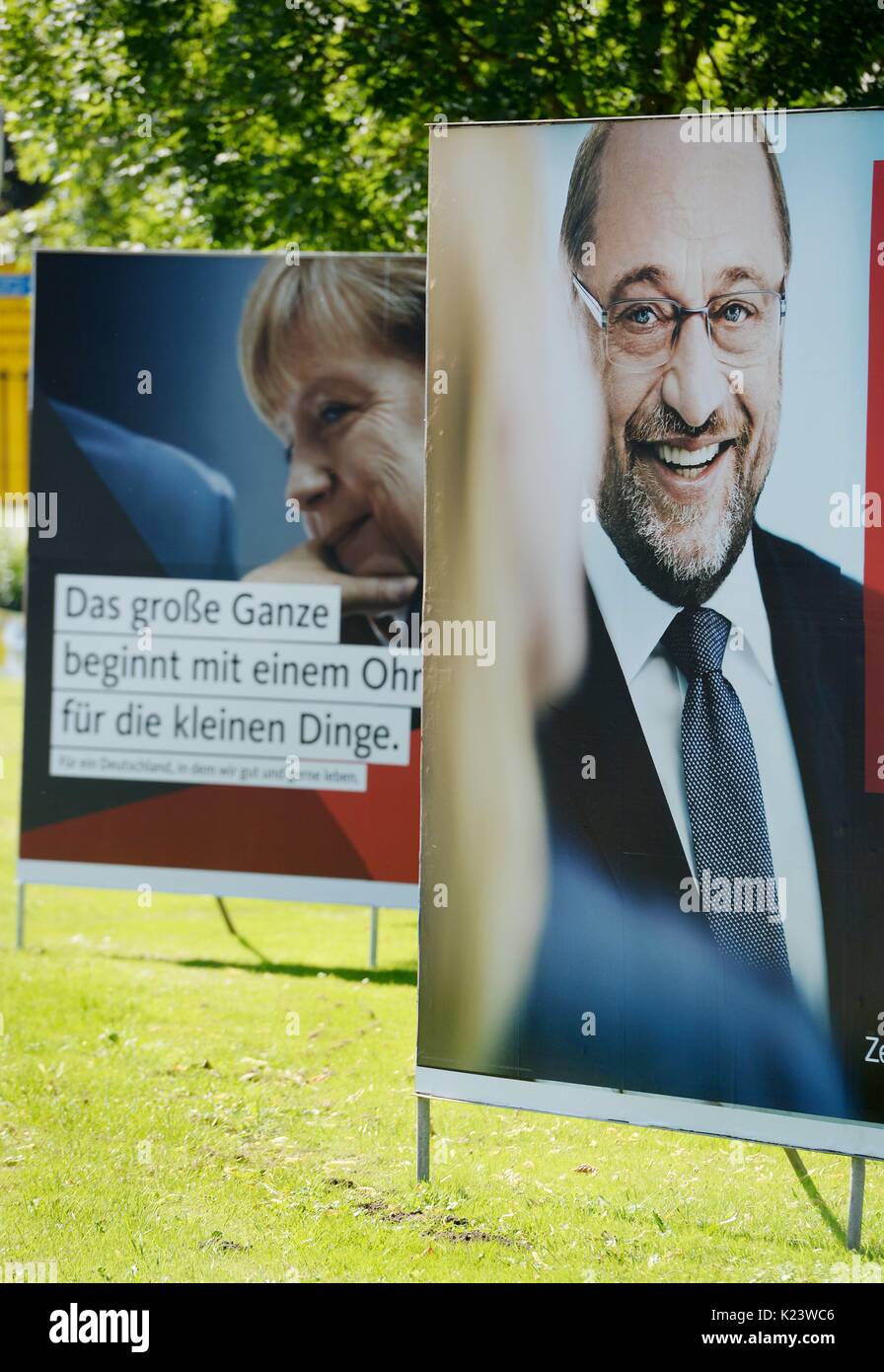 Election posters for the elections to the german Bundestag, Germany ...
