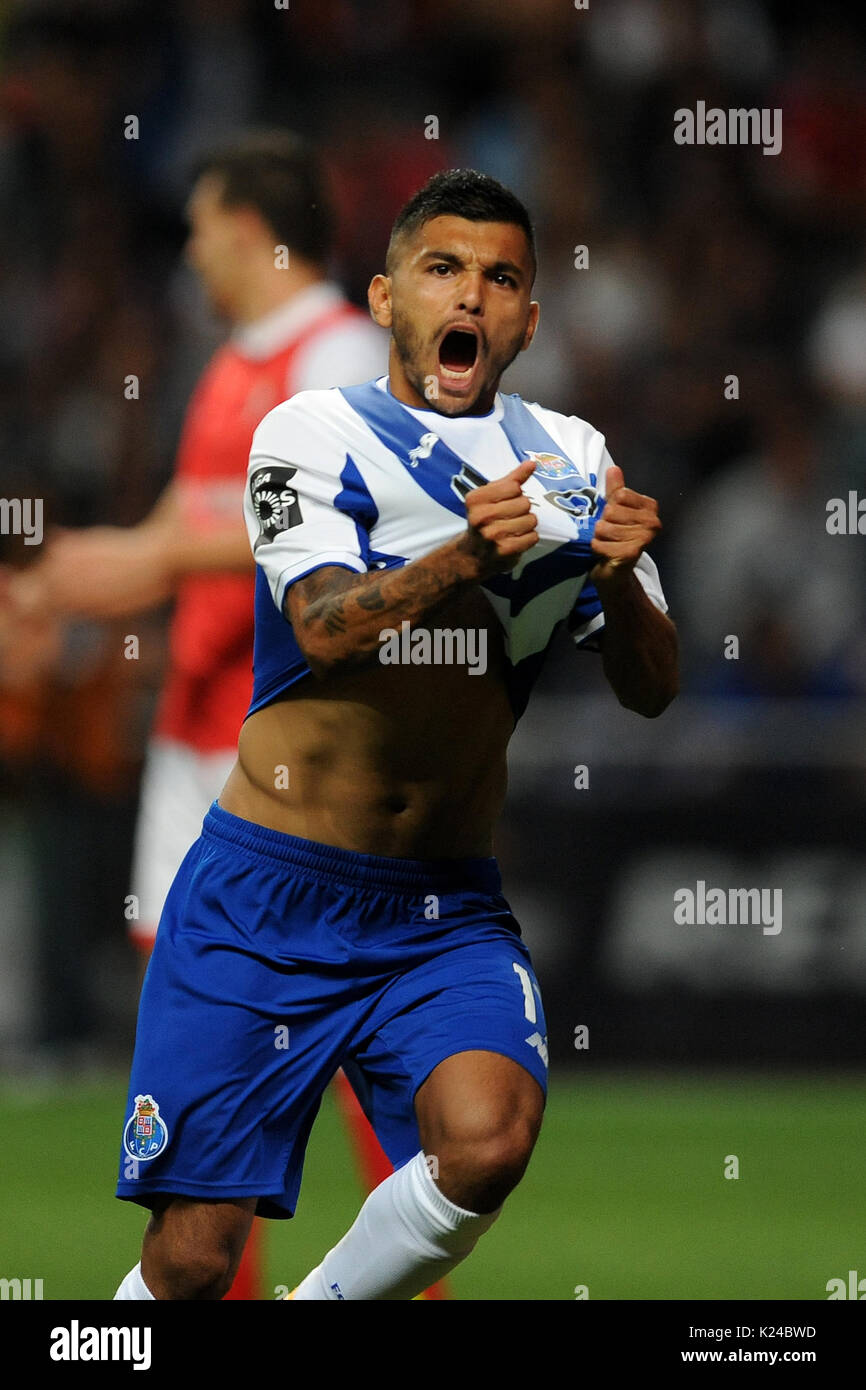 Jesus corona of porto hi-res stock photography and images - Alamy