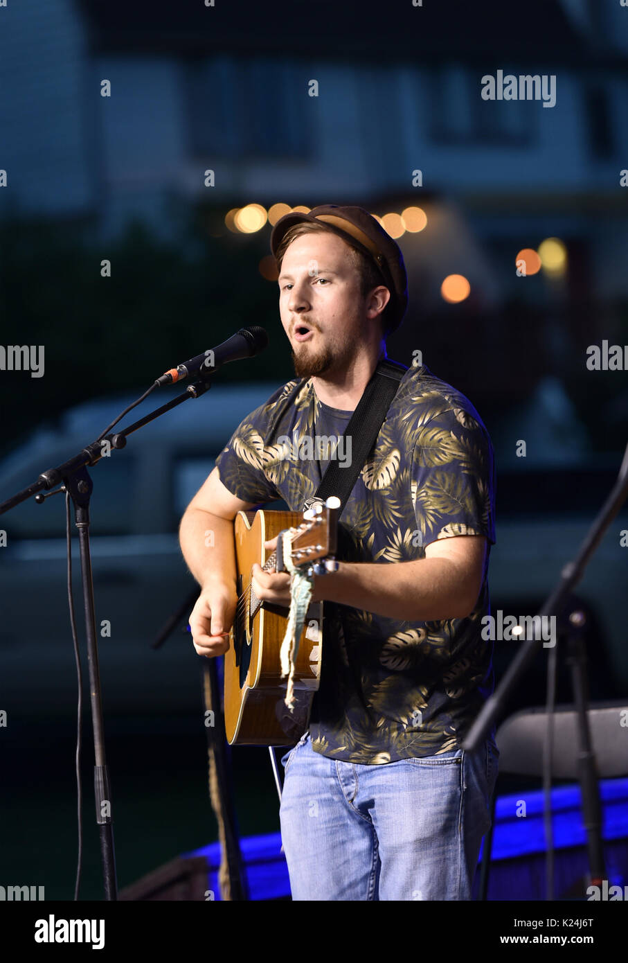Elijah edwards hi-res stock photography and images - Alamy