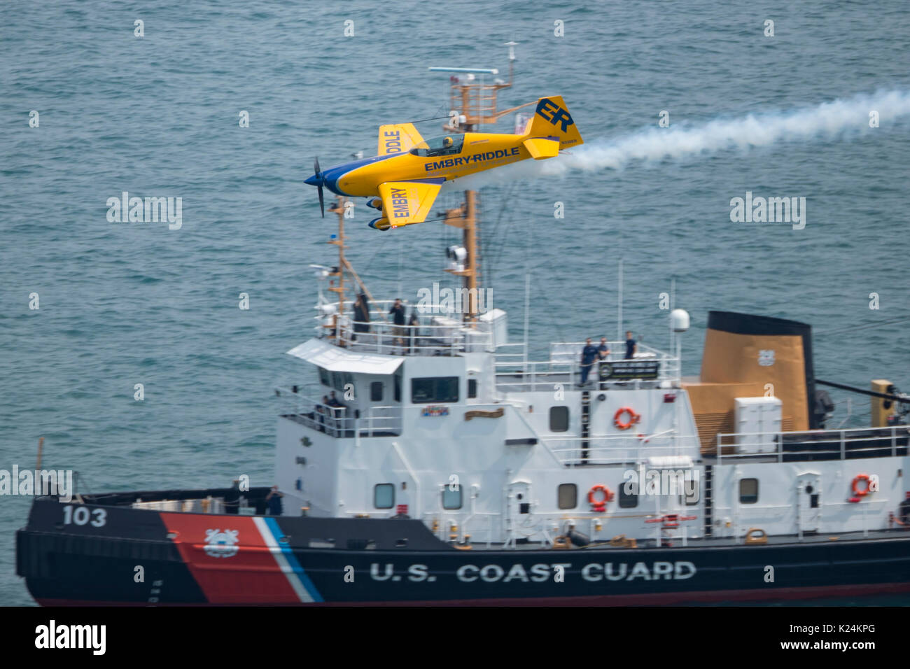 Coast guard mh 65 dolphin hi-res stock photography and images - Alamy