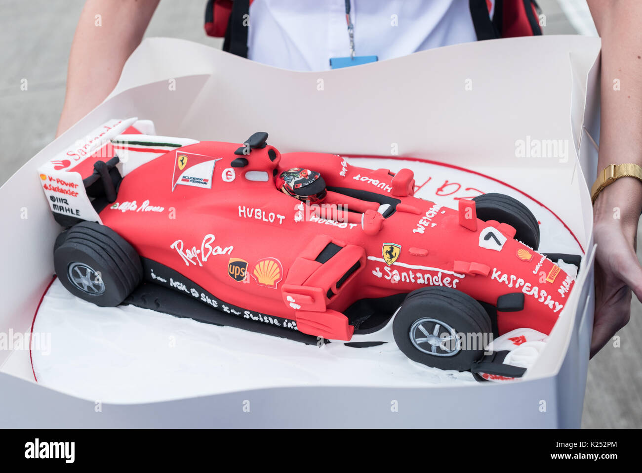 Racing car cake hi-res stock photography and images - Alamy