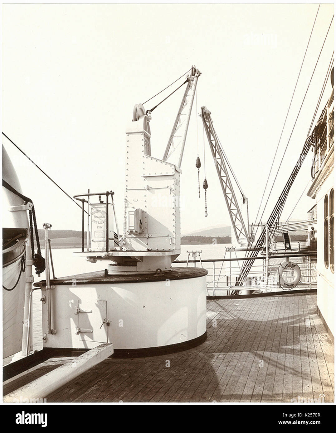 Deck machinery hi-res stock photography and images - Alamy