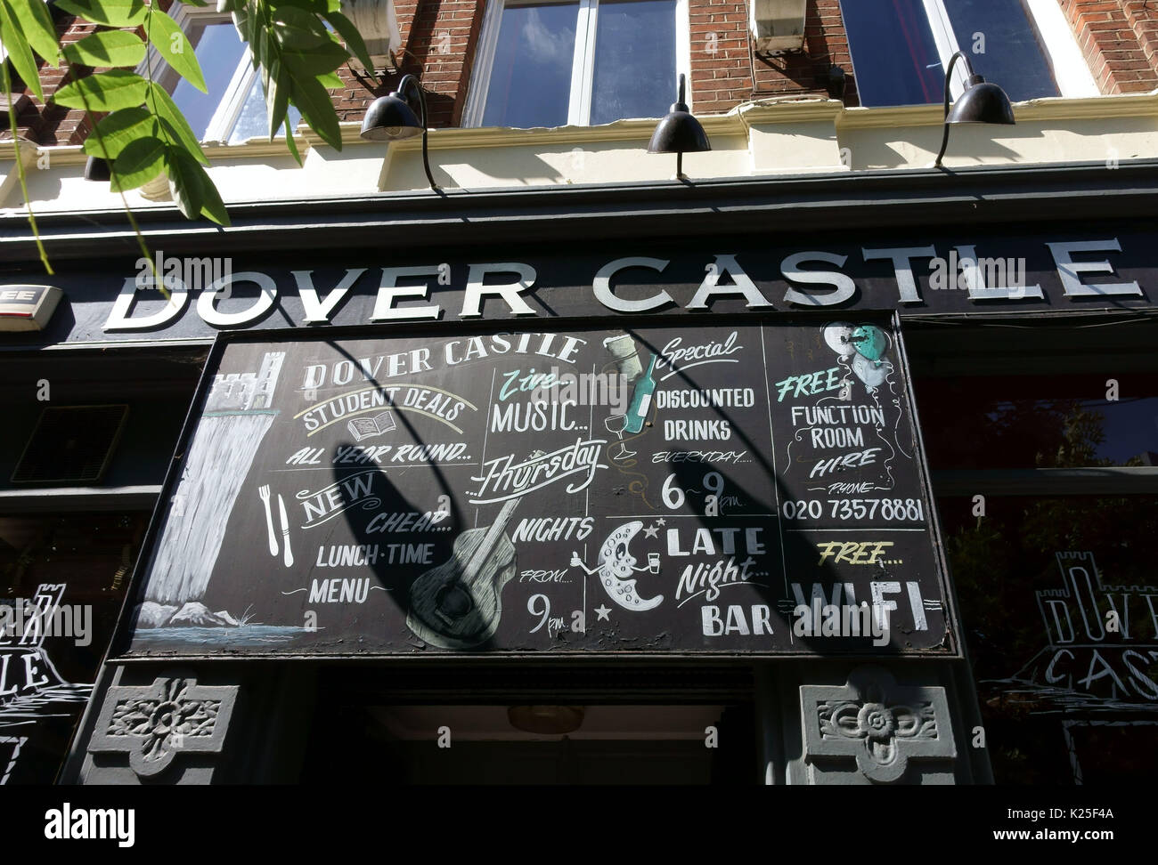 Dover pub hi-res stock photography and images - Alamy