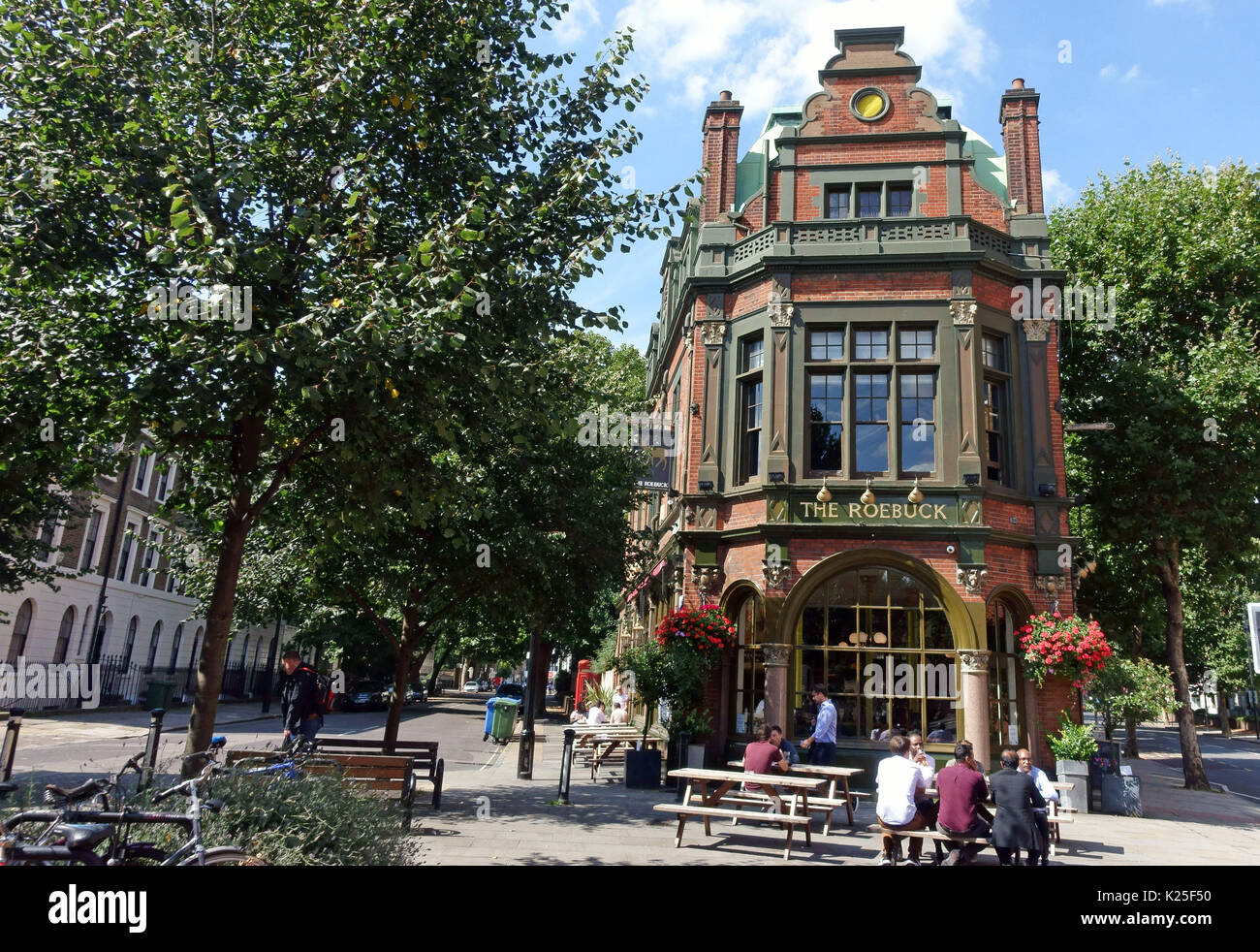 Roebuck house london hi-res stock photography and images - Alamy
