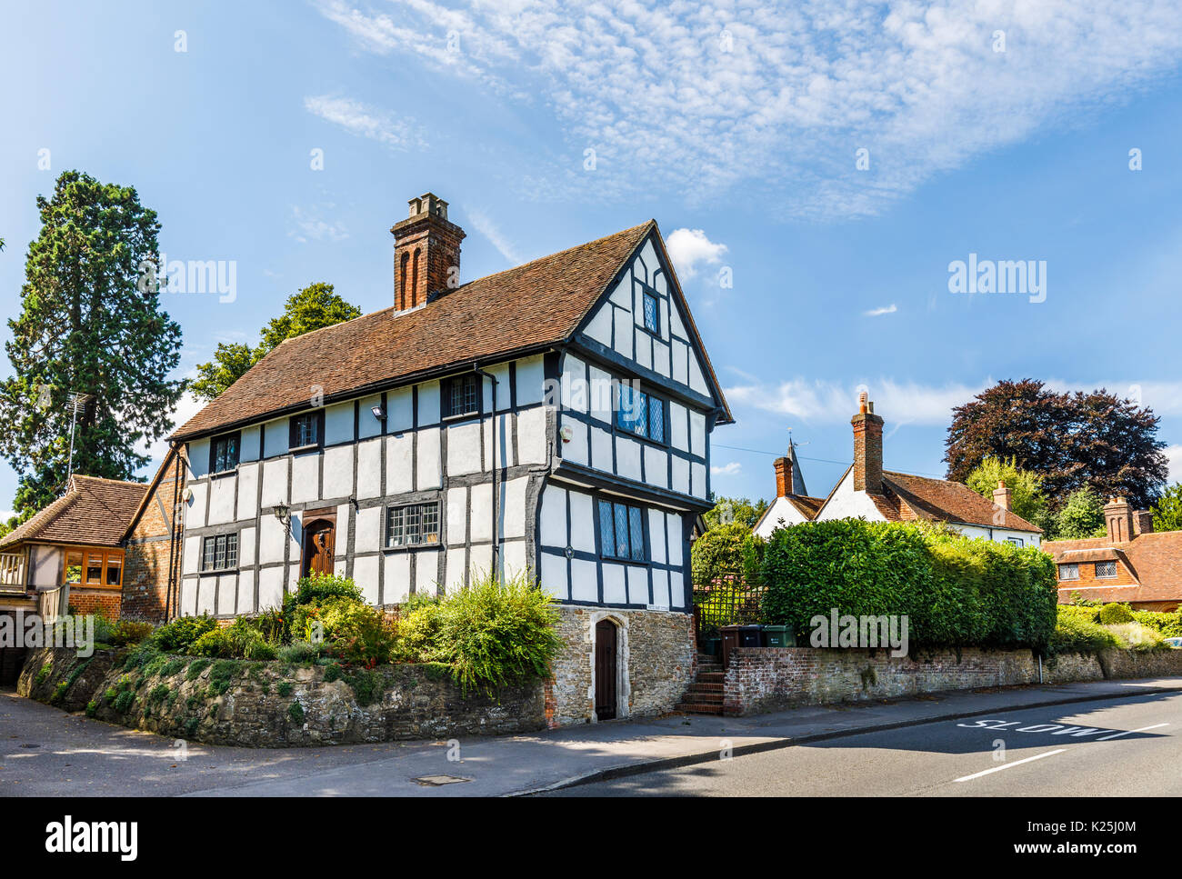 Picturesque roadside historic black and white timbered White Hart ...