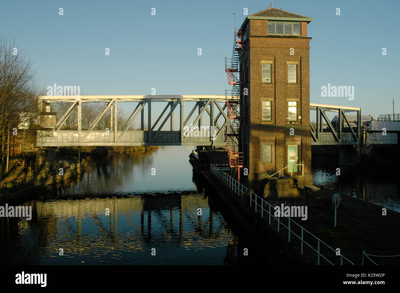Barton Aqueduct bridge taking the Bridgewater Canal over the Manchester ...