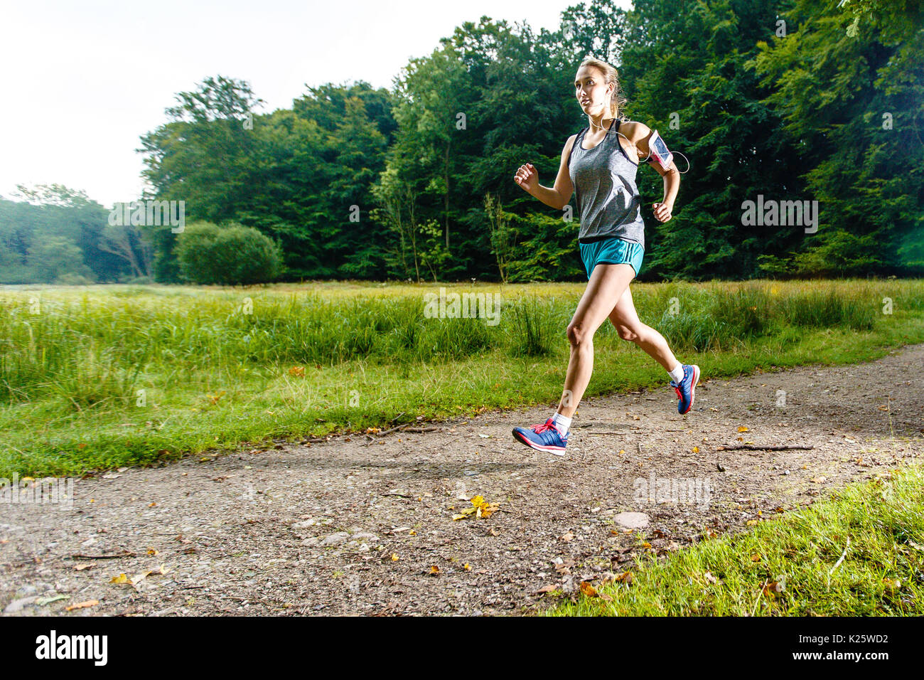 Young fitness woman runner hi-res stock photography and images - Alamy