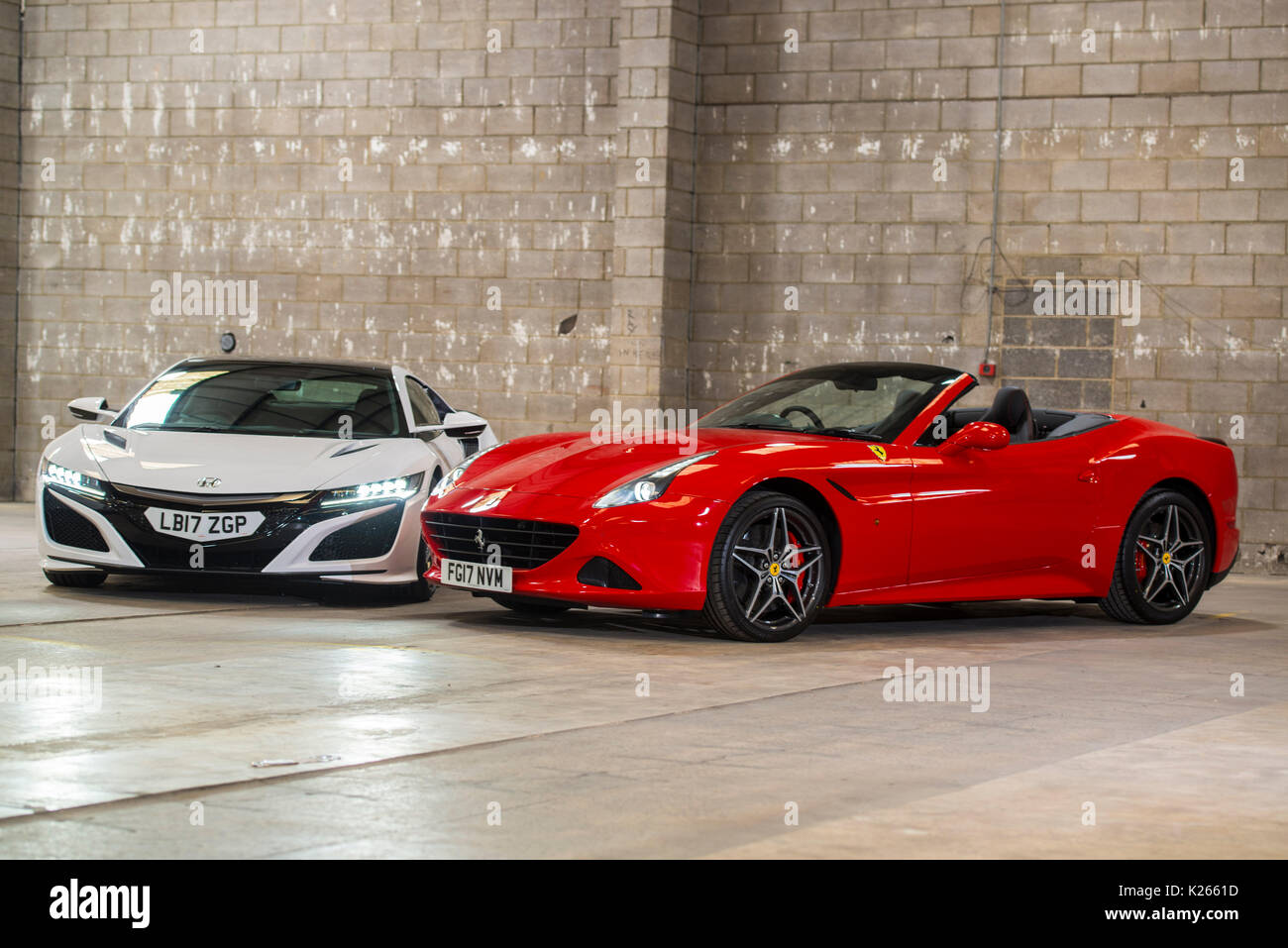 Ferrari California and Honda NSX supercars Stock Photo - Alamy