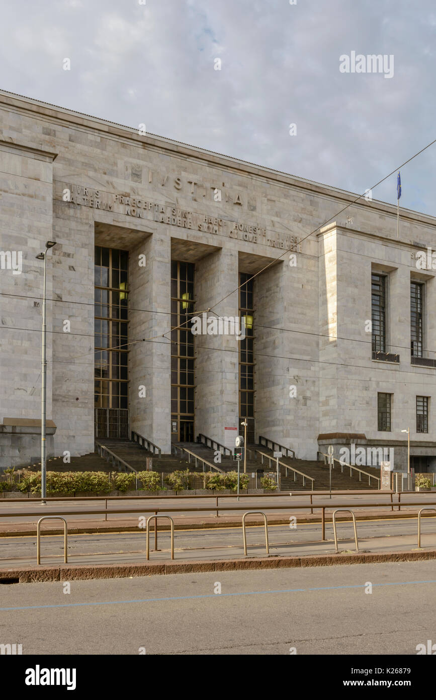view of northern entrance at law courts buidling in city center, shot ...