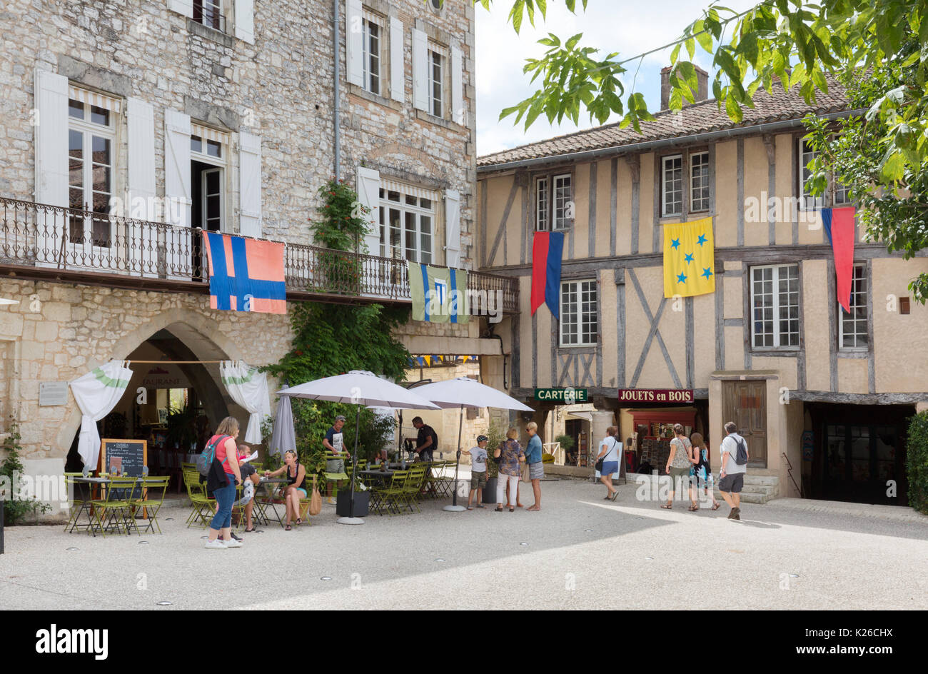 Monflanquin, - people and medieaval buildings in Monflanquin, a Bastide ...