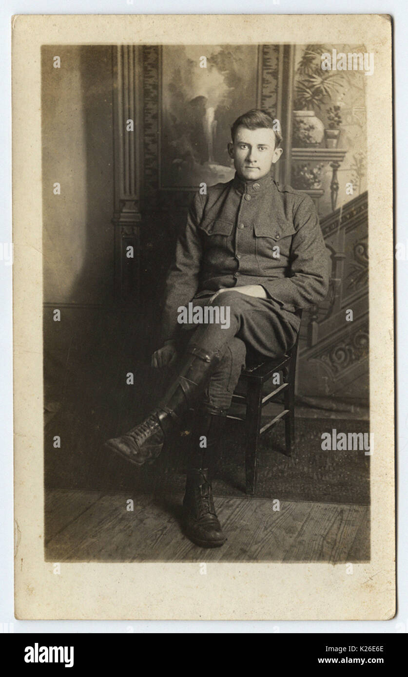 U.S. Army Officer, Studio Portrait Stock Photo - Alamy