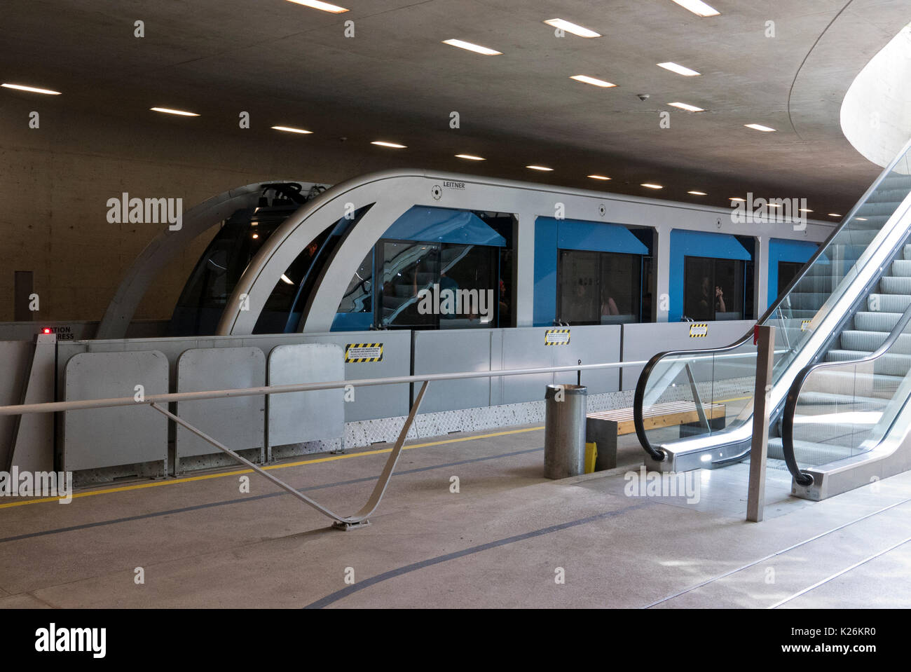 Hungerburg funicular railway station hi-res stock photography and ...