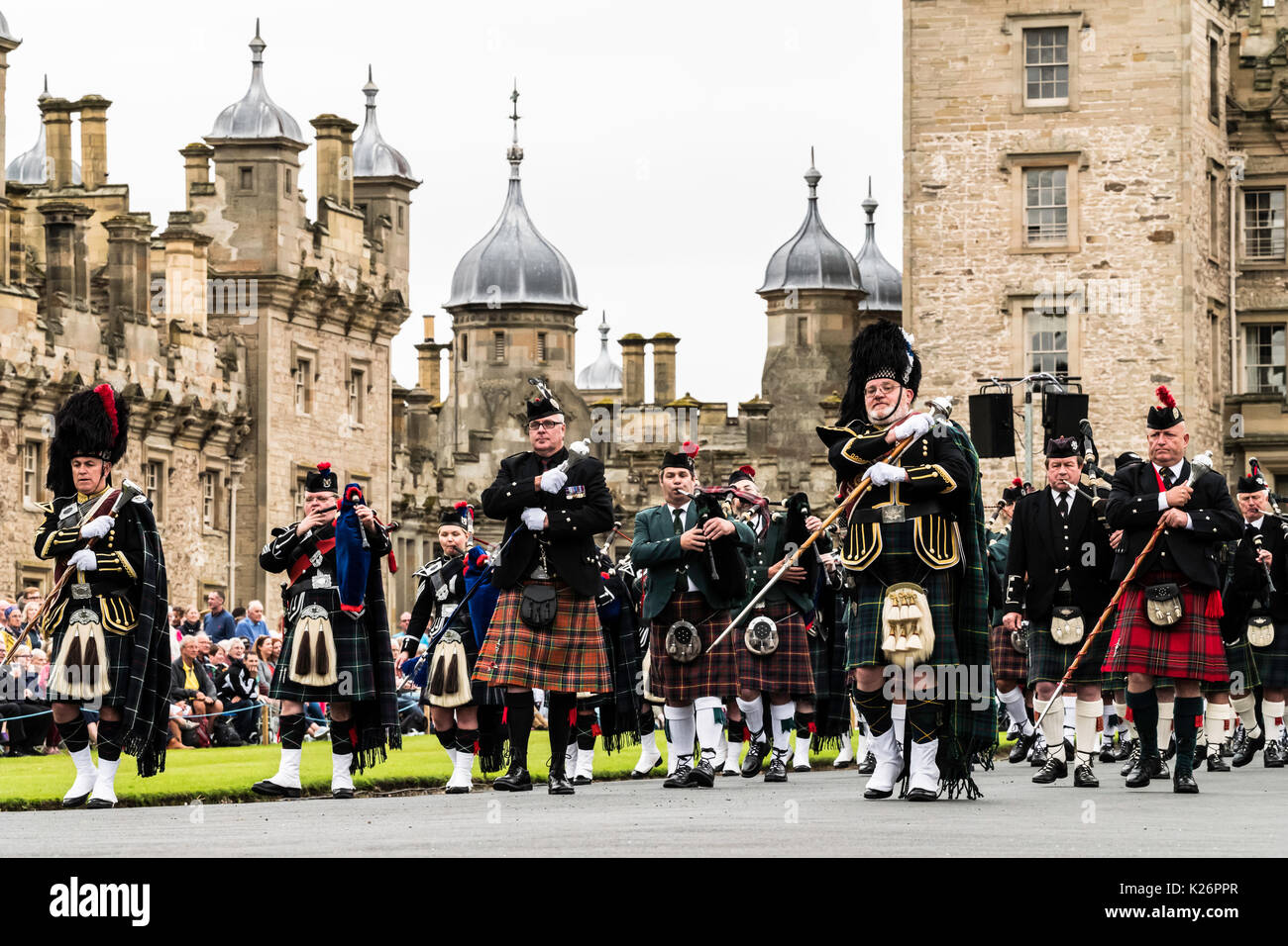 Scottish Pipes Bands High Resolution Stock Photography and Images - Alamy