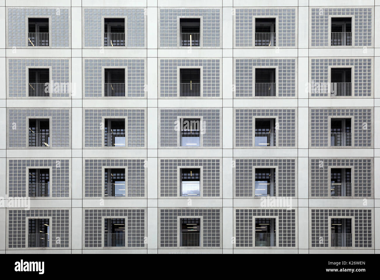 Library facade hi-res stock photography and images - Alamy